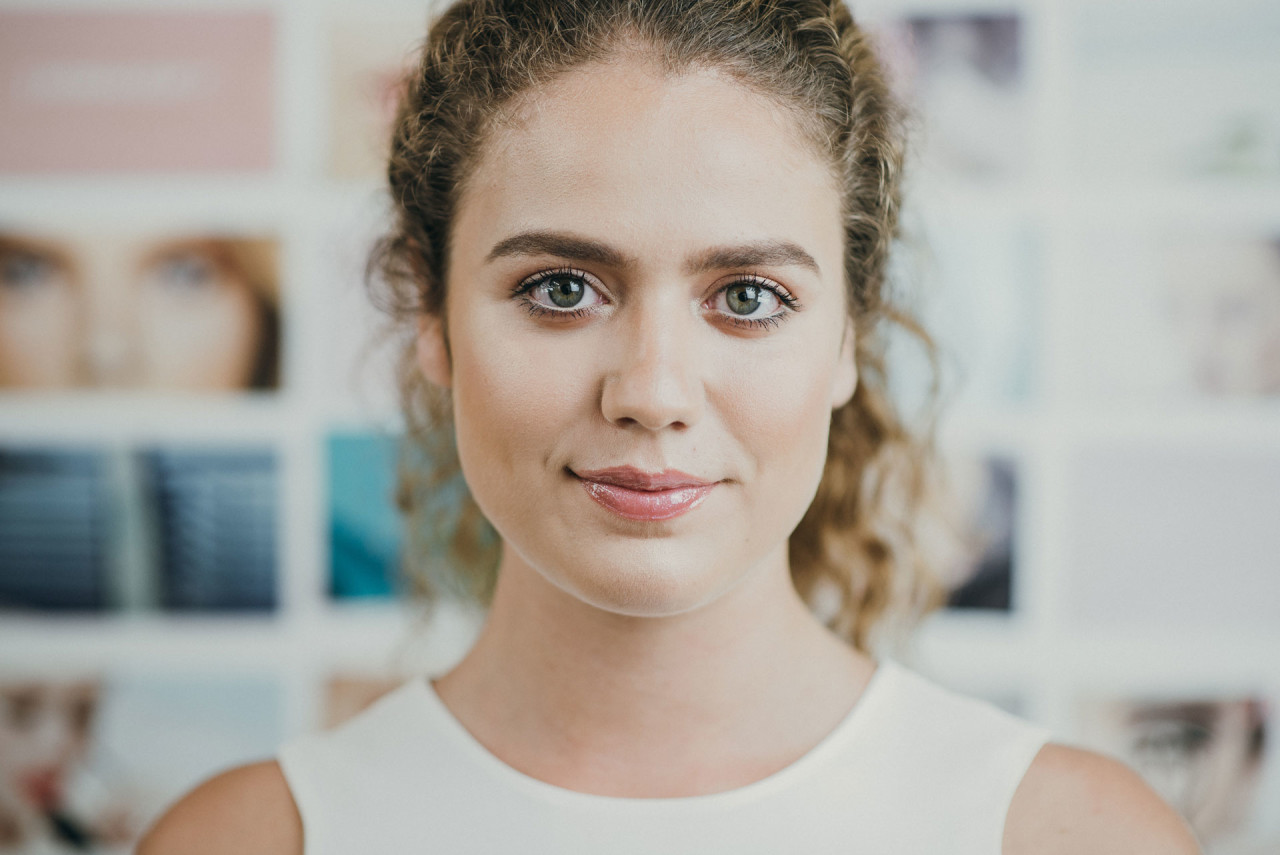 Tips for a Good Headshot - Evergreen Media